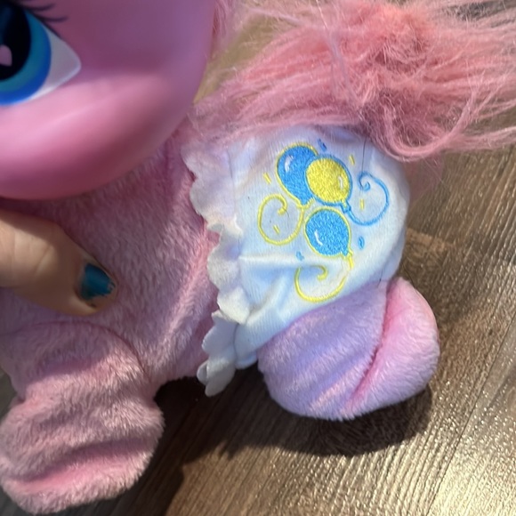 My Little Pony | Toys | My Little Pony Crawling Talking Newborn Baby ...